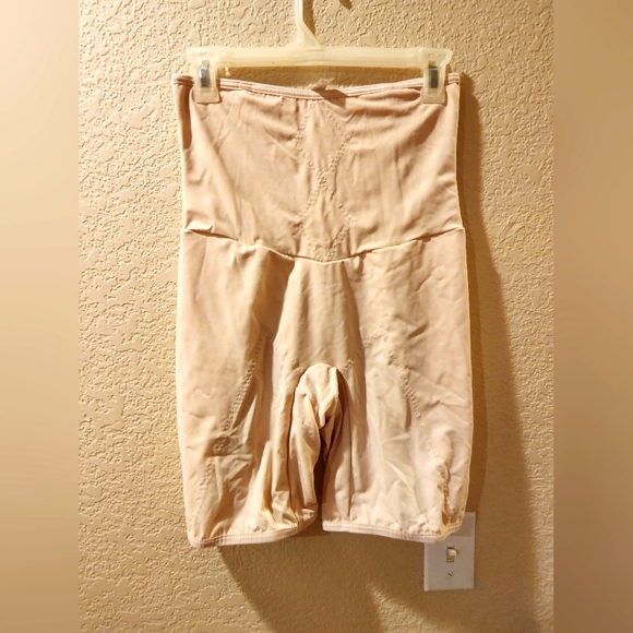 Flexees | Intimates & Sleepwear | Flexees High Waisted Shapewear With ...